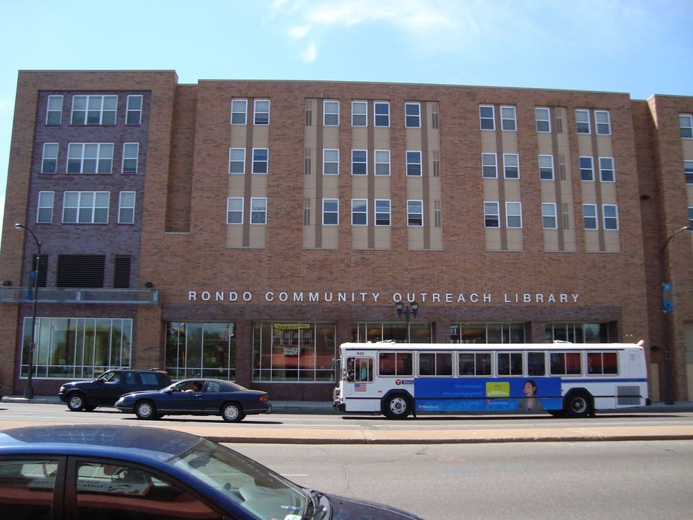 MPR: Carter recommends city libraries shelve fines | Saint Paul Public ...